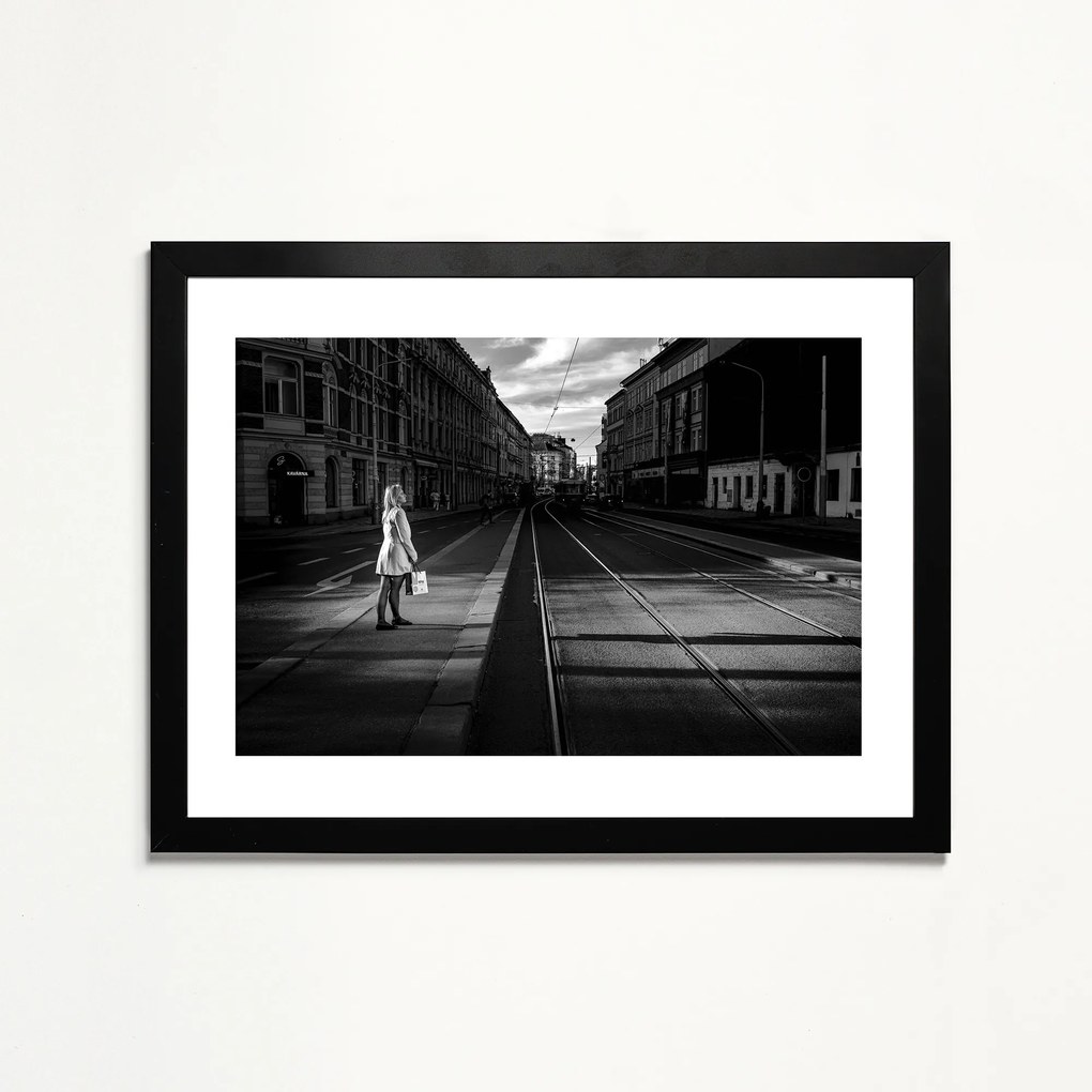 Ondřej Trojan | Čekání Rám: Černý, Velikost: 40 x 60 cm
