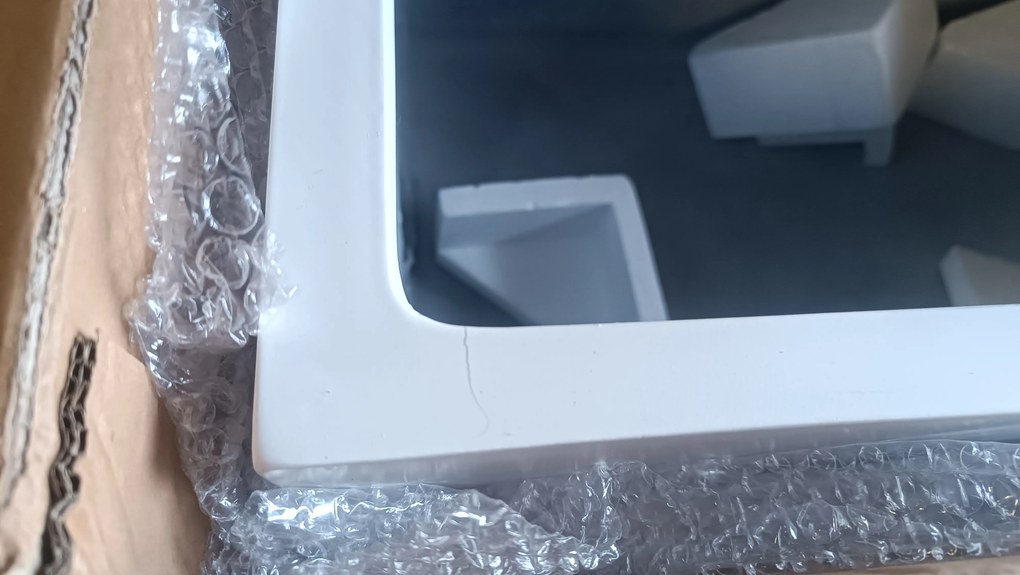 Truhlík MAXI, sklolaminát, šířka 80 cm, bílý mat