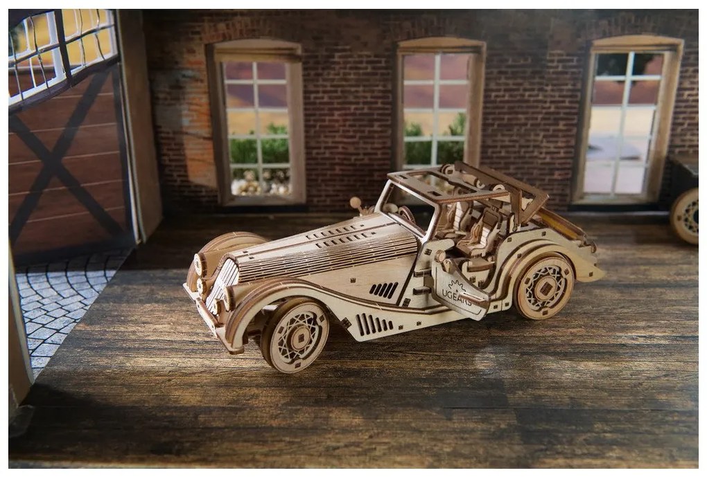 Ugears 3D dřevěné mechanické puzzle Sportovní auto Rapid Mouse