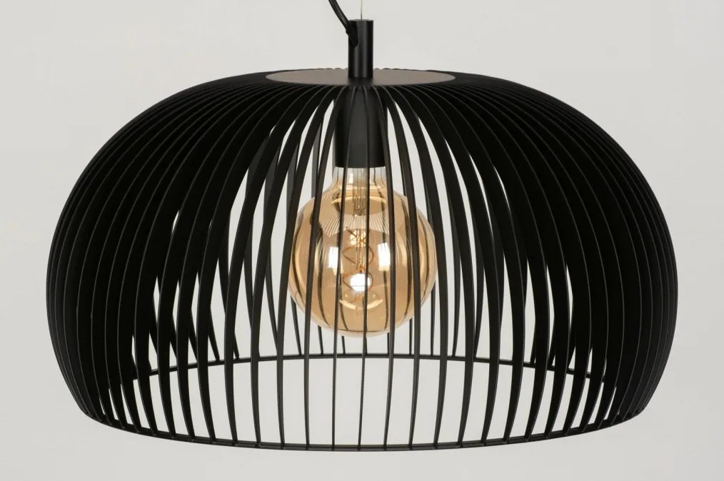 Závěsné designové svítidlo do obýváku Santora Nero Marco