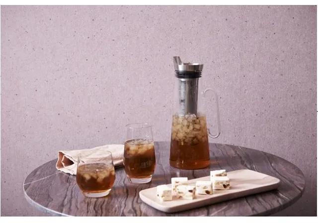 Bredemaijer Karafa na ledový čaj s nerezovým filtrem 1,2 l