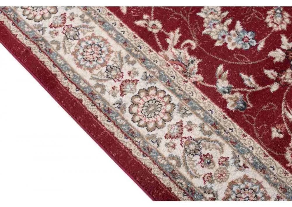 Kusový koberec klasický Fariba červený 140x200cm
