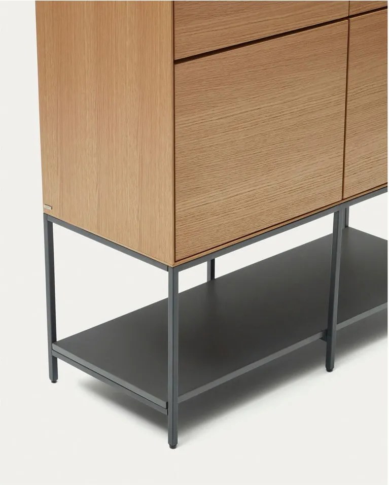 Skříň v dekoru dubu v přírodní barvě 97,5x160x40 cm Vedrana – Kave Home