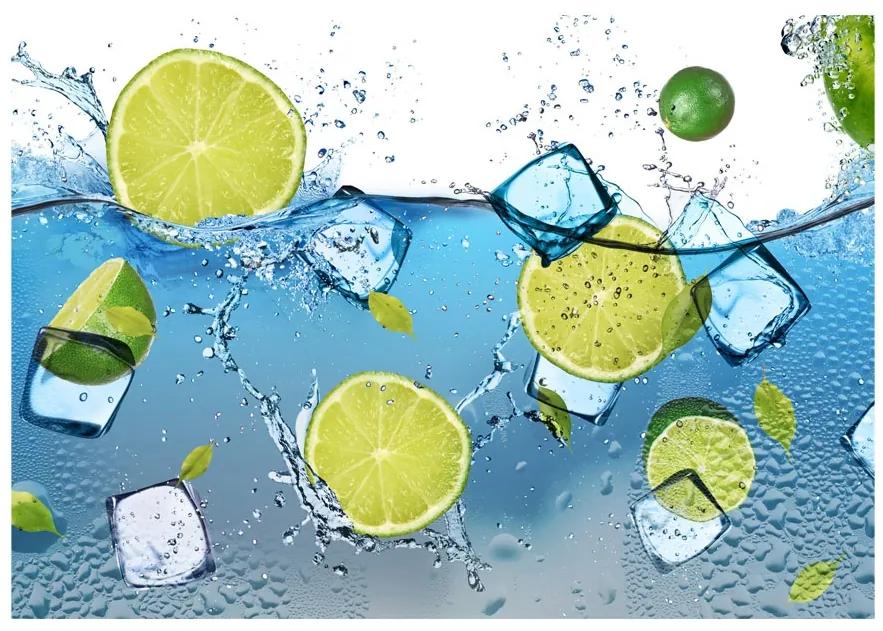Fototapeta - Refreshing lemonade