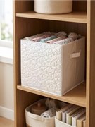 Sinsay - Skládací úložný box s motivem srdíček a holografickým efektem - růžová