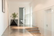 Originální květináč TRIANGLE, výška 61 cm, černá, outlet