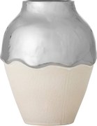 Krémová/ve stříbrné barvě váza z kameniny (výška 26 cm) Silvio – Bloomingville