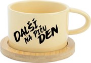 DALŠÍ NA PIČU DEN - žlutý hrníček makronka 200 ml