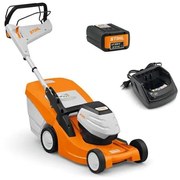 STIHL RMA 443.2 PV – AKU sekačka s pojezdem 1,05 kW, záběr 41 cm, koš 55 l + akumulátor AP 300 S + nabíječka AL 101