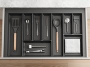 In-Design Příborník Stripes 490 mm antracitový - různé šířky Šířka příborníku (mm): 690 - 750