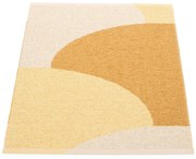 Okrově žlutý vnitřní a venkovní koberec 70x90 cm Hill Ochre Pale Yellow – Pappelina