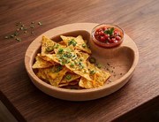 AMADEA Dřevěná miska nachos oválná, masivní dřevo, rozměr 25x20x4,5 cm