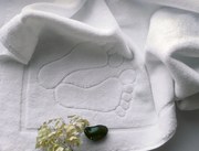 Koupelnová předložka 50x70 stop bílé bavlněné froté 650g/m2 Faro