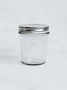 Skleněná sklenička KAMI 410 ml s TW-86 stříbrným víčkem