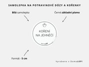 KOŘENÍ NA JEHNĚČÍ - omyvatelná samolepka na kořenky, výběr rozměrů Ø 5 cm / 5 x 5 cm / 6 x 8 cm | DomaLEP tvar: KOLEČKO, barva: BÍLÁ - ČERNÉ písmo, velikost: Ø 5 cm - základní písmo