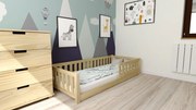 Dětská Montessori postel PINELO 90 x 200 cm, borovice Rošt: S laťkovým roštem, Matrace: Matrace Coco Maxi 20 cm