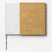 Deník pro miminko 64 str. One Step at a Time: A Book About the First Time in My Life – Printworks