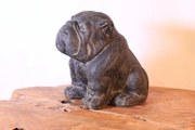 Buldog - Bulldog - Buldok - odlévaná socha 30 cm