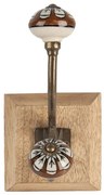 Věšák s dřevěnou deskou a malovanými knopkami - 10*11*18 cm