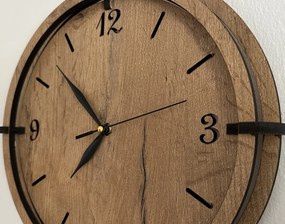 Li-Go "Kruh" Dřevěné hodiny 32/50 cm Provedení rámu, povrchu: ořech, rozměr obrazu: 32 cm