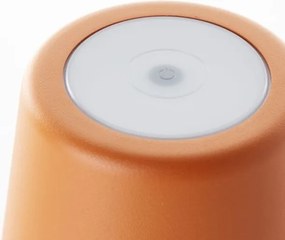 Brilliant G90939/77  Venkovní AKU stolní lampa KAAMI oranžová USB-C
