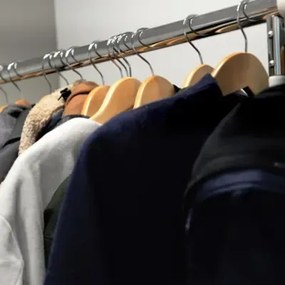 MSV HANK sada 10 ks dřevěných ramínek