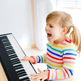 Costway Digitální piano s 61 klávesami a Bluetooth a hudebním stojanem a pedálem