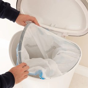 Bílý nášlapný plastový odpadkový koš 50 l – Addis