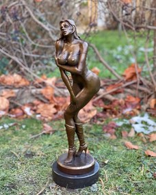 Bronzová socha soška sexy žena