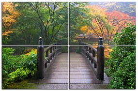 Obraz na plátně - Dřevěný most v podzimní zahradě 1186E (120x80 cm)