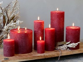 Červená široká svíčka Macon Rustic red - Ø 7*10cm/ 40h