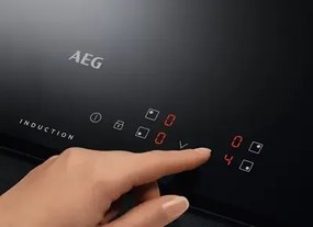 AEG IB6420ACB černá / Indukční varná deska / 4 zóny / PowerBoost / dot