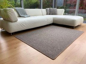 Kusový koberec Porto hnědý 1 m2 s obšitím