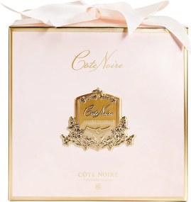 Côte Noire Five Roses kytice parfémovaných růží Magenta