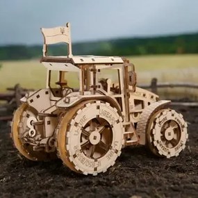 Ugears 3D dřevěné mechanické puzzle Traktor vítězí / od 14 let / 272 d
