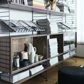 STRING Skříňka Cabinet with Sliding Doors, Walnut