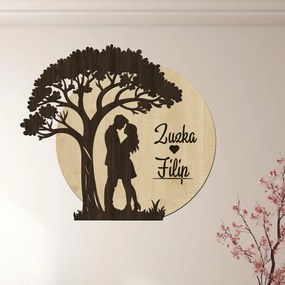 dřevo života Dřevěná dekorace na zeď ZAMILOVÁNÍ - personalizovaný text Zvolte rozměr (cm): 40x35, Zvolte barvu dekoru: Wenge-Javor