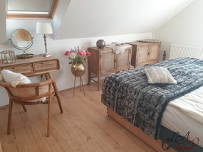 Šedý chlupatý hotelový běhoun na postel Tiara - 240*100*3cm