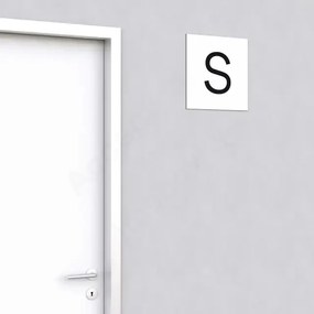 ACCEPT Označení podlaží - písmeno "S" - stříbrná tabulka - černý popis