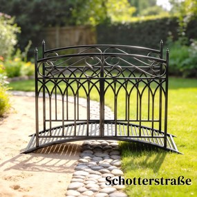Outsunny kovový zahradní most 135,5 cm — ve starožitném stylu, odolný proti korozi, se zábradlím