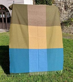Deka z jehněčí vlny Blue Green Mustard Tan Large Blocks 180 x 137 cm John Hanly