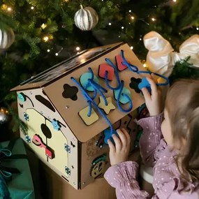 BUSYKIDS Activity board Domeček Mini / Motorická deska / od 1 roku