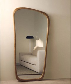 Nástěnné zrcadlo s dřevěným rámem 94,5x192 cm Alura – Kave Home