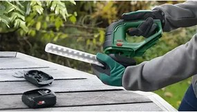 Bosch AdvancedShear 18V-10 zelená/černá / Aku nůžky na trávu a keře /