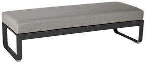 Šedohnědá čalouněná lavice Fermob Bellevie 148 cm s antracitovou podnoží