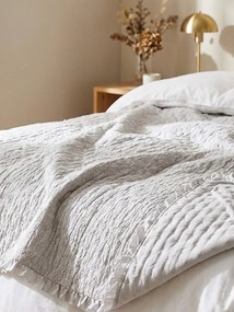 Sinsay - Prošívaná přikrývka na postel s volánem - šedá