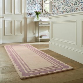 Ručně tkaný vlněný běhoun ve fialovo-přírodní barvě 80x230 cm Lois Scallop – Flair Rugs