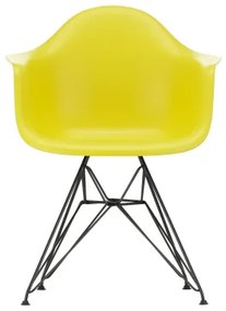 Eames Plastic Armchair DAR černě lakovaná žlutá černé na koberec Vitra