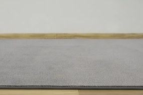 Metrážový koberec Bounty 175 šedý