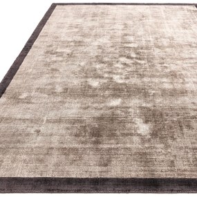 Černý  koberec Ife Border Charcoal Silver Rozměry: 200x290 cm